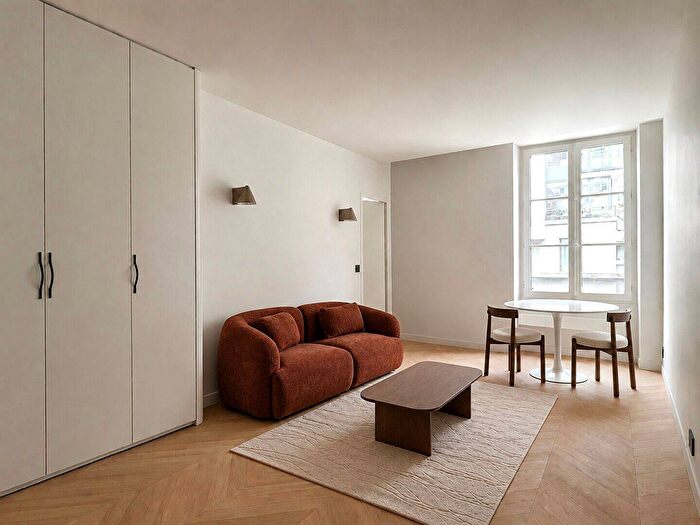 Appartement 2 pièces à louer à Cambronne-Garibaldi, Paris 15ème arrondissement