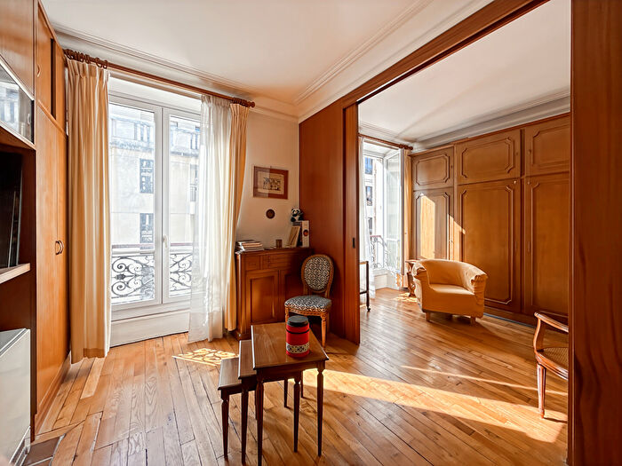 Appartement à vendre - Paris e , Trudaine, Rochechouart - 2 pièces - 1 chambre