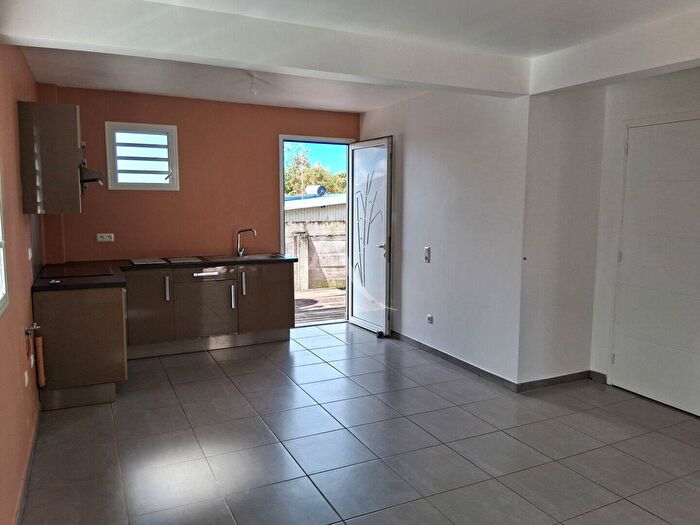 Appartement 2 pièces à louer - Rivière-Salée