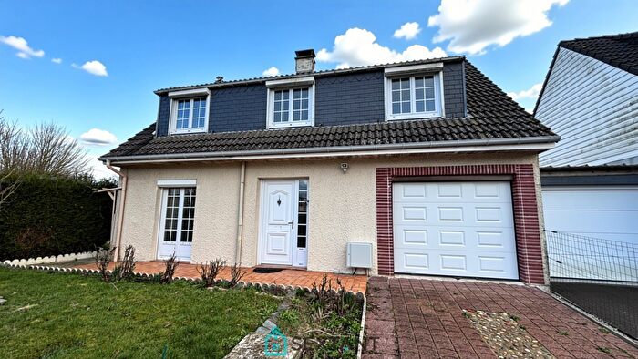 Maison à vendre - Bourgtheroulde-Infreville - 5 pièces - 4 chambres