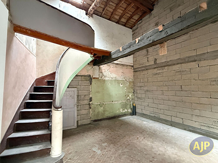 Maison 2 pièces à vendre à La Chapelle-des-Pots