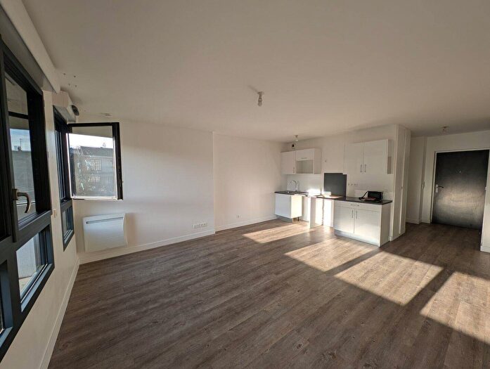 Appartement à louer - Vert Galant, Villepinte - 1 pièce