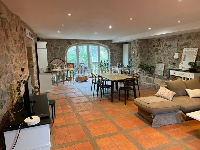 Maison à vendre - Le Caylar - 7 pièces - 6 chambres