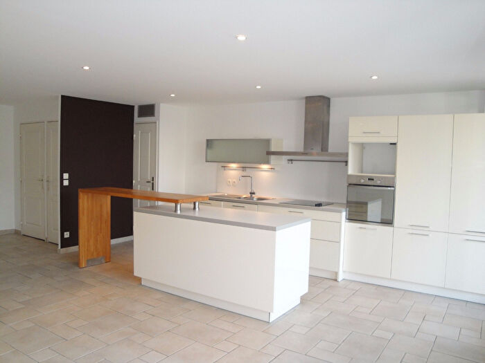 Appartement à louer - Saint-Martin-dHères - 3 pièces - 2 chambres