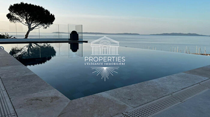 Maison 5 pièces à Le Lavandou, Rousset, Four des Maures, Saint-Clair, à vendre