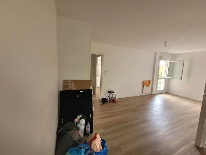 Appartement 3 pièces à Angers, Roseraie, à louer