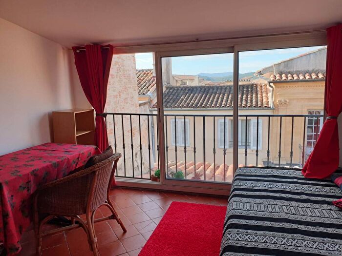 Centre Ville, Aix-en-Provence - Appartement 1 pièce à louer