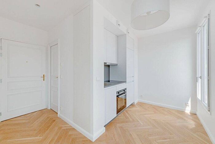 Appartement 1 pièce à louer - Cité Pierre et Marie Curie, Ivry-sur-Seine