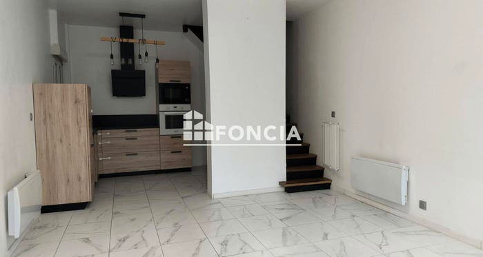 Maison 3 pièces à Montussan, à louer