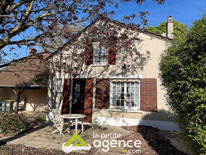 Maison à vendre - Germigny-lExempt - 4 pièces - 3 chambres