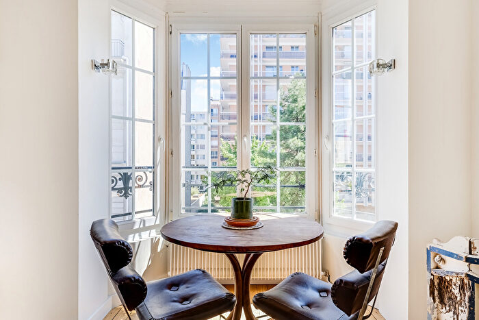 Paris 11ème, Léon-Blum, Folie-Regnault : Appartement 2 pièces à vendre