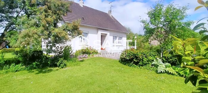 Maison 4 pièces à Nicorps, à vendre