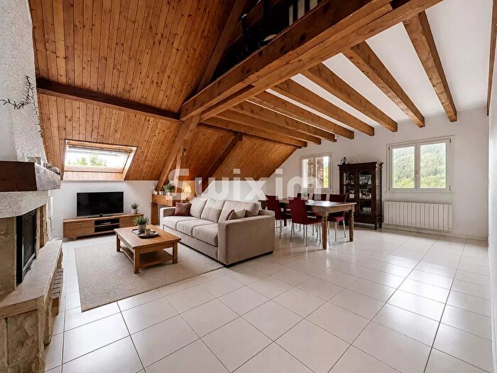 Appartement 6 pièces à Gex, à vendre