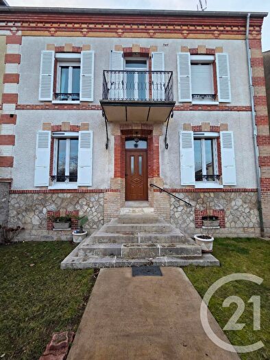 Maison à vendre - Saint-Pierre-lès-Nemours - 5 pièces - 4 chambres
