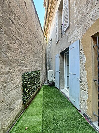 Appartement à louer - Avignon, Palais des Papes, Zone Piétonne - 3 pièces - 2 chambres