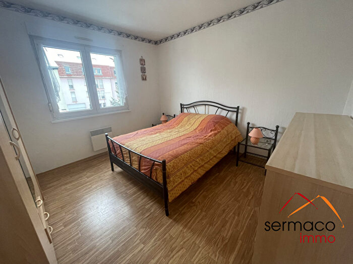 Appartement à louer - Sarreguemines - 2 pièces - 1 chambre