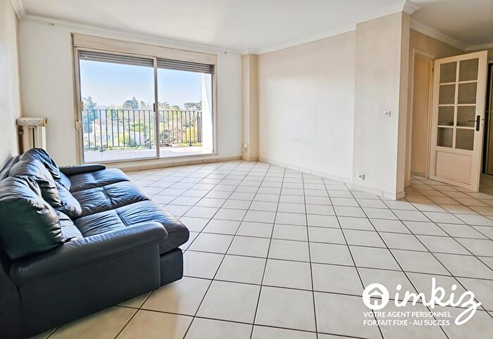 Appartement à vendre - Sainte-Foy-lès-Lyon, Centre-ville - 4 pièces - 3 chambres