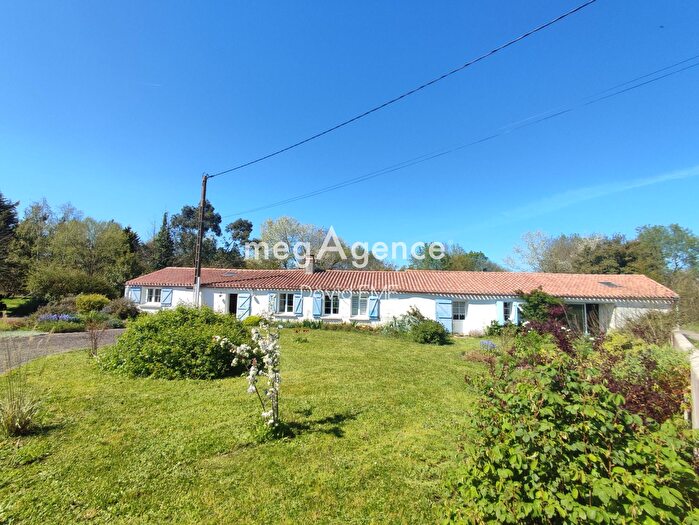 Maison à vendre - Challans - 7 pièces - 4 chambres