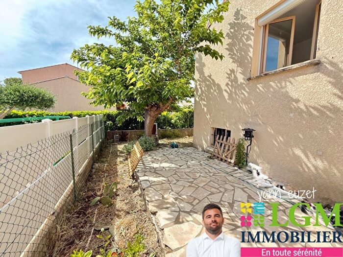 Maison à vendre - Lunel, Route de Nïmes - 5 pièces - 4 chambres