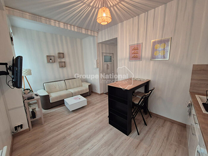 Appartement à vendre - Méru, Centre-ville - 2 pièces - 1 chambre