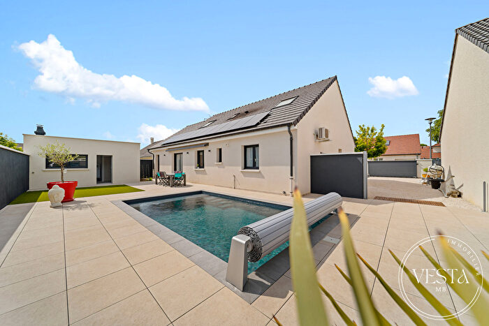 Maison à vendre - Arc-sur-Tille - 7 pièces - 5 chambres