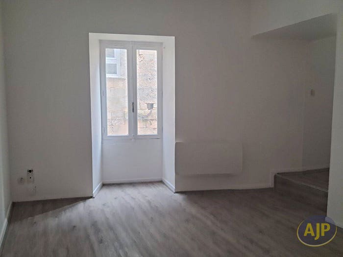 Appartement 1 pièce à Jonzac, à louer