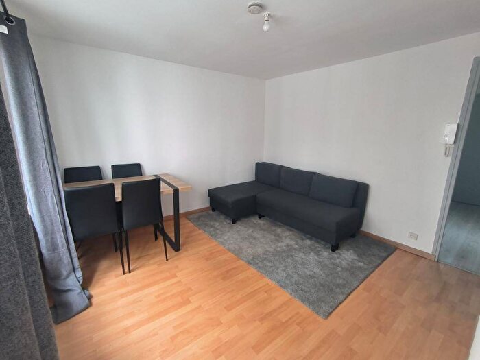 Appartement à louer - La Fontaine du Bac, Clermont-Ferrand - 2 pièces - 1 chambre