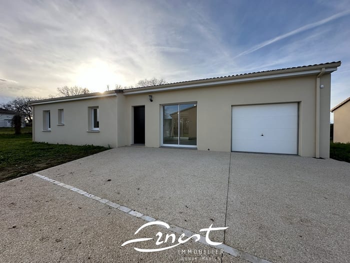 Maison 5 pièces à Jaunay-Clan, à louer