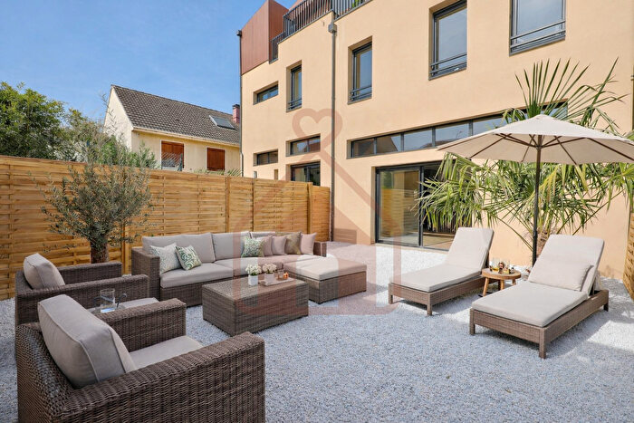 Maison à vendre - Vitry-sur-Seine, Coteau, Malassis - 5 pièces - 4 chambres