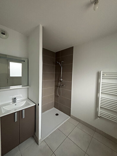 Appartement à vendre - Lormont, Bourg, Mairie - 2 pièces - 1 chambre