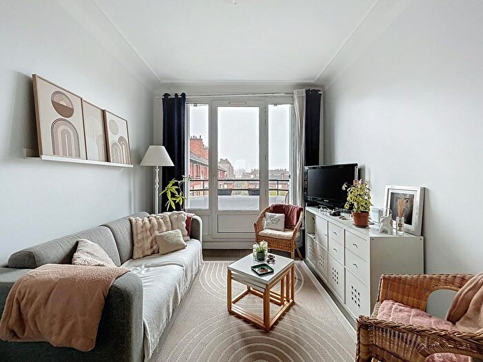 Appartement à vendre - Suresnes, Cité Jardins - 2 pièces - 1 chambre