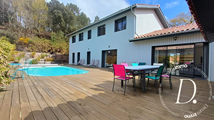Maison à vendre - Vielle-Saint-Girons - 10 pièces - 8 chambres