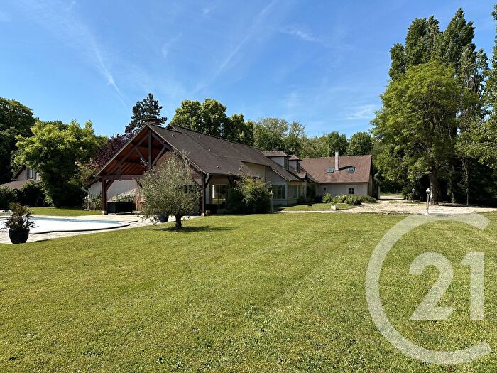 Maison à vendre - Bonnières-sur-Seine - 11 pièces - 5 chambres