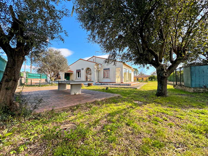 Maison 6 pièces à vendre à Saint-Quentin-la-Poterie