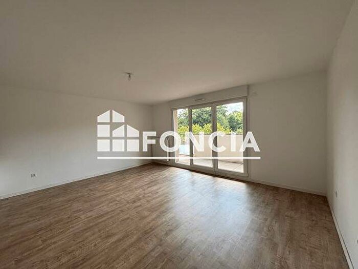 Appartement à louer - Bois dAmour-Porte de Paris-Courlancy, Reims - 3 pièces - 2 chambres