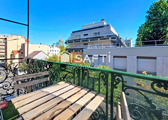 Les Lilas, Centre-ville, Romain, Rolland - Appartement 3 pièces à vendre
