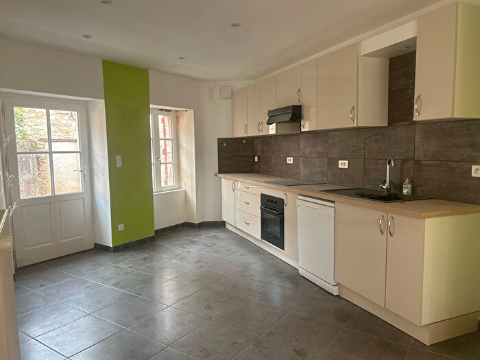 Maison à vendre - Givry - 4 pièces - 3 chambres