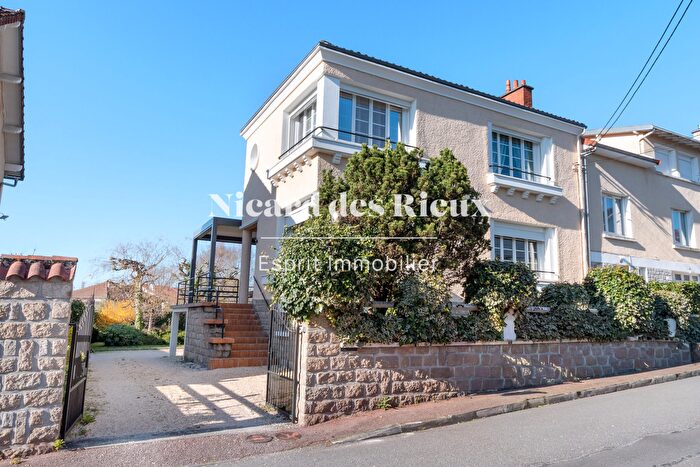 Maison à vendre - Limoges, CHU - 6 pièces - 5 chambres