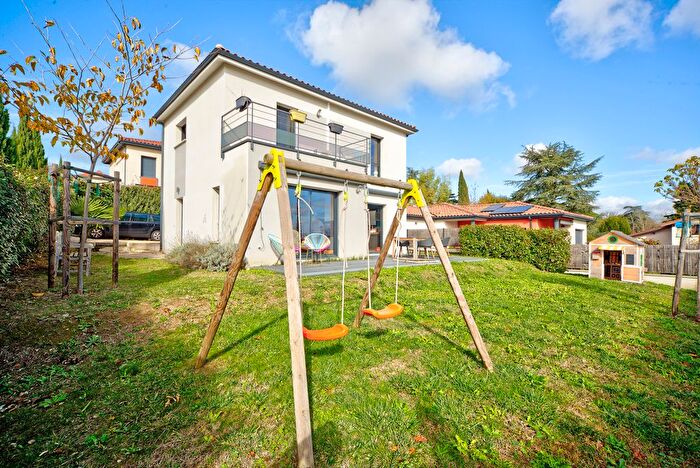 Maison à vendre - Saint-Geniès-Bellevue - 4 pièces - 3 chambres