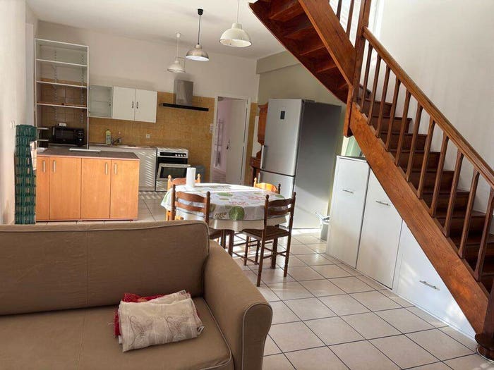 Brusvily : Maison 3 pièces à louer