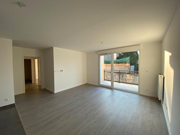 Appartement 3 pièces à Saint-Jean-de-Braye, Ouest, à louer