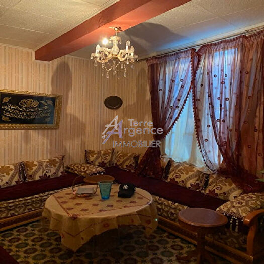 Beaucaire, Centre-ville : Maison 4 pièces à vendre