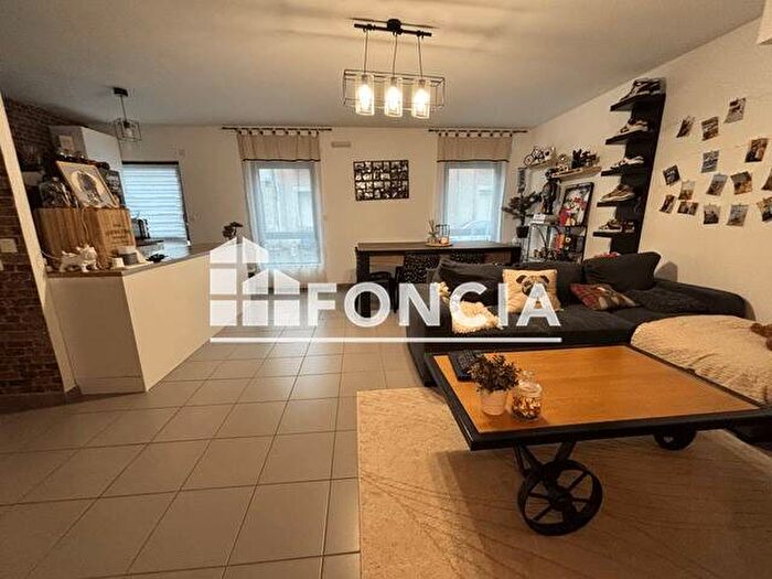 Appartement à louer - Laon Zola-Neufchâtel-Orgeval, Reims - 3 pièces - 2 chambres