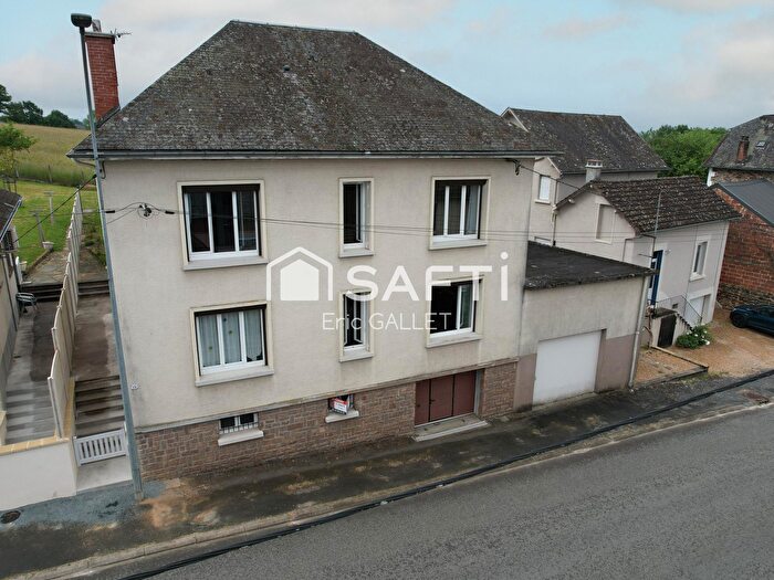 Maison à vendre - Lubersac - 6 pièces - 4 chambres