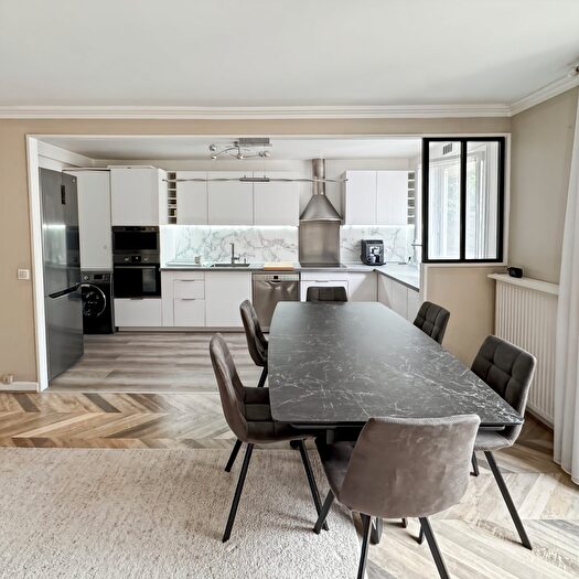 Appartement à vendre - Saint-Maurice, Gravelle, Hôpital - 2 pièces - 1 chambre