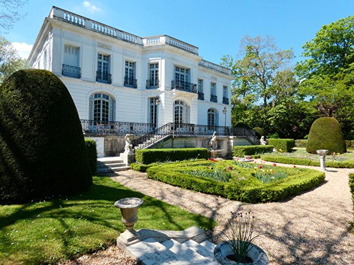 Maison 11 pièces à vendre - Ézy-sur-Eure