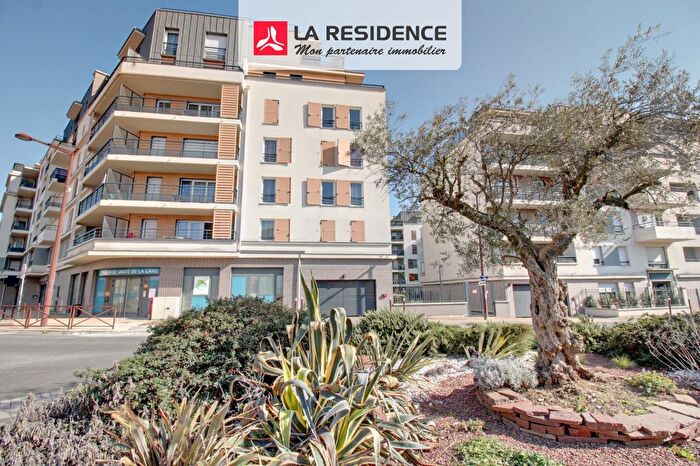 Éragny, Papeterie : Appartement 3 pièces à vendre