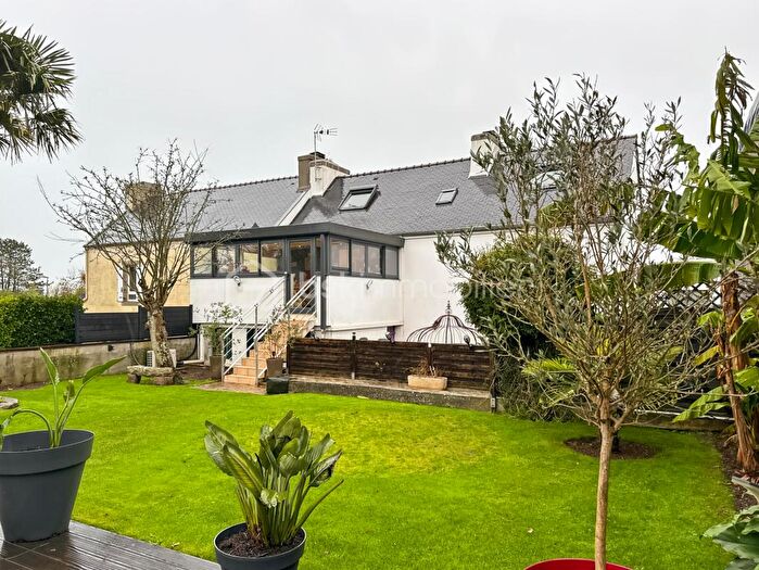 Appartement à vendre - Plonévez-Porzay - 5 pièces - 2 chambres