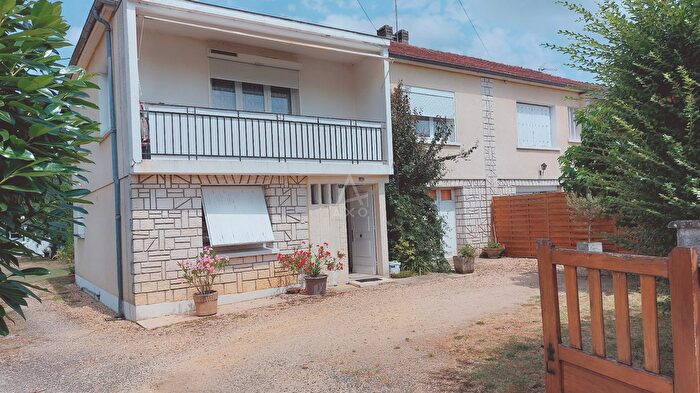 Maison à vendre - Saint-Astier - 5 pièces - 3 chambres