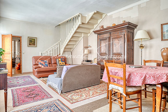 Appartement 5 pièces à Versailles, Notre Dame, à vendre